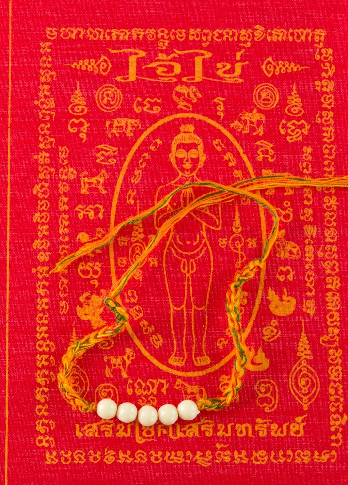 Pha yant Kuman thong - Bracelet Sai sin - Wat Chedi - Talisman de la ...
