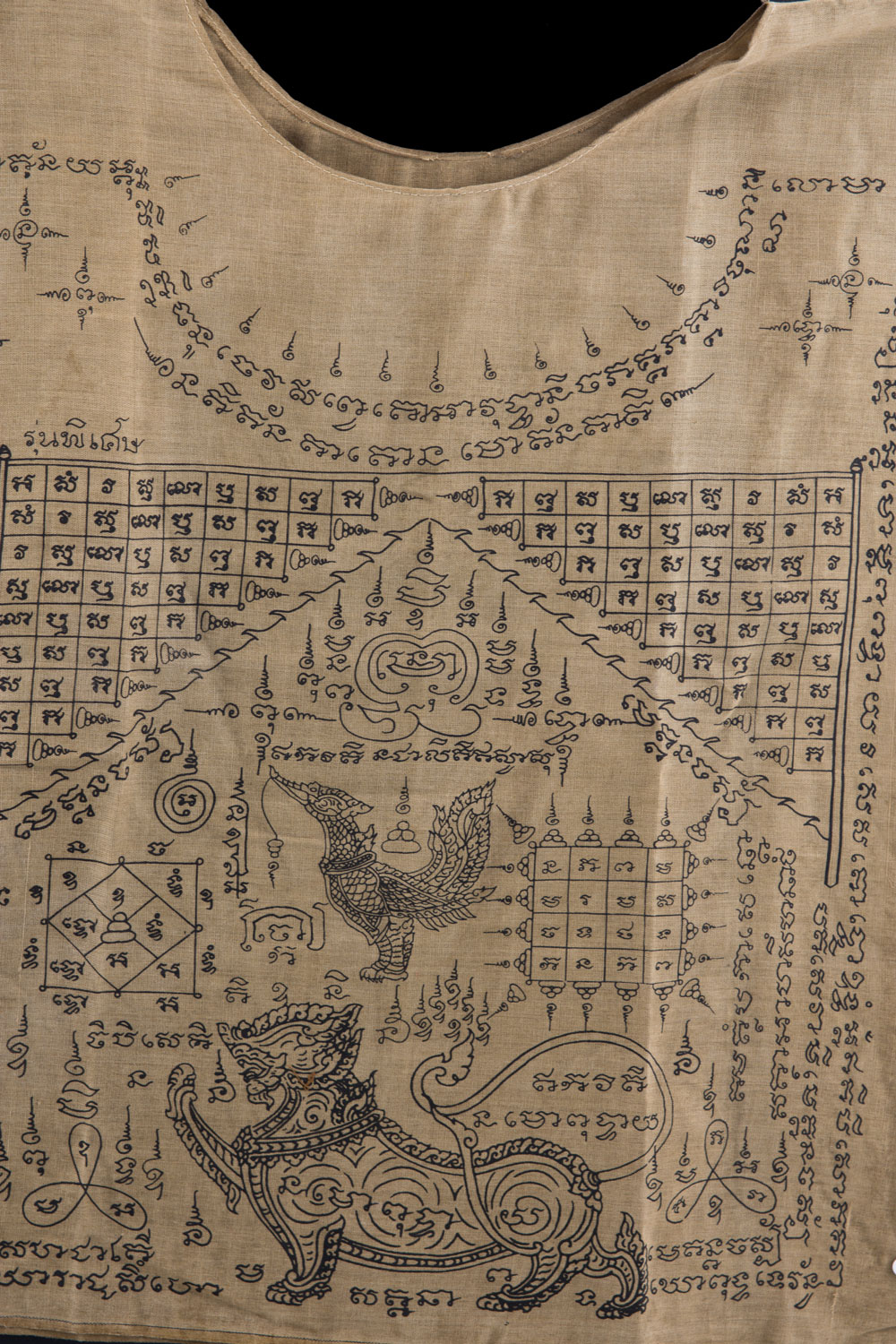 Chemise Invulnérabilité Pha Yant Paya Hongs Singha Talisman Pha Yant Thai