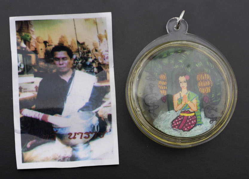 Amulette Thaï Panneng Nang Tanee Attraction Richesse Charme Casino ...