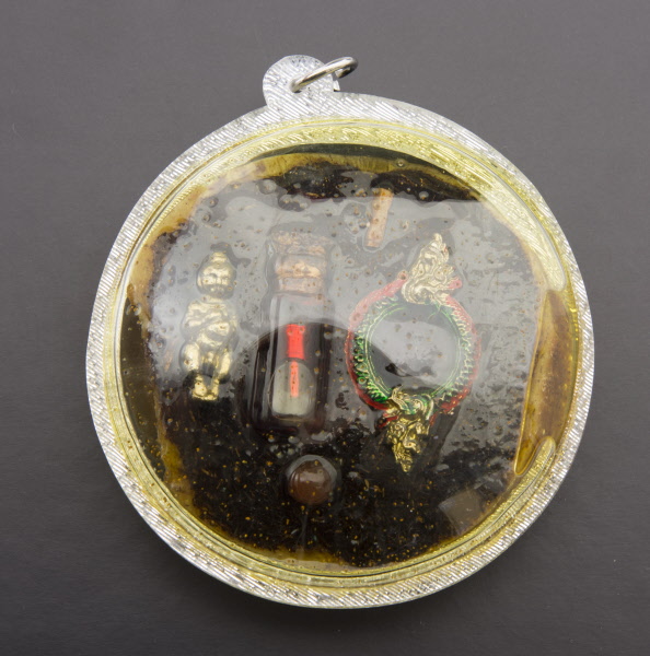 Amulette Thaï Tanee Panneng Chin Athan benie 9 queues renard Amour rare