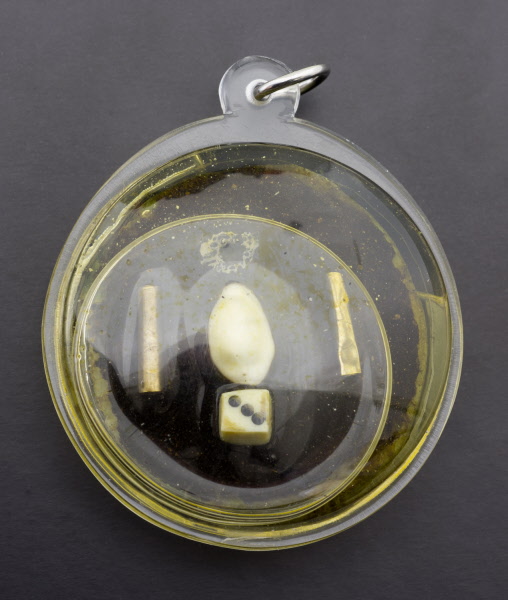 Amulette Thaï Panneng Nang Tanee Attraction Richesse Charme Casino ...